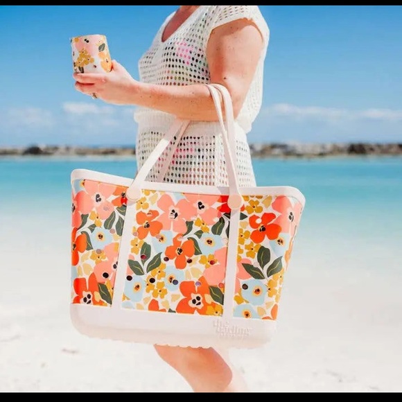 The Darling Effect | Bags | The Darling Effect Carryitall Tote Bag ...